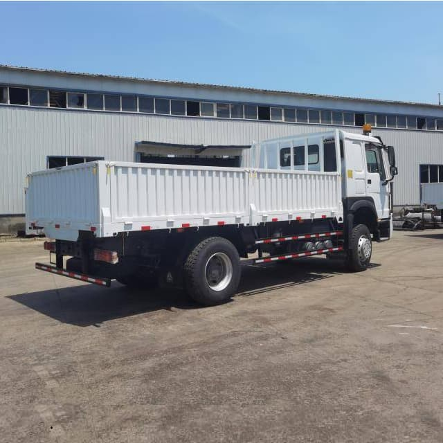 HOWO 4X2 Heavy Duty Flatbed Cargo Lorry Truck from China manufacturer ...